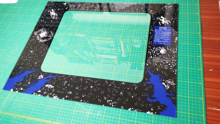 Defender upright Perspex/plexiglass Bezel – Arcade Art Shop