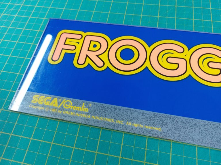 Frogger used vintage original plexi marquee – Arcade Art Shop